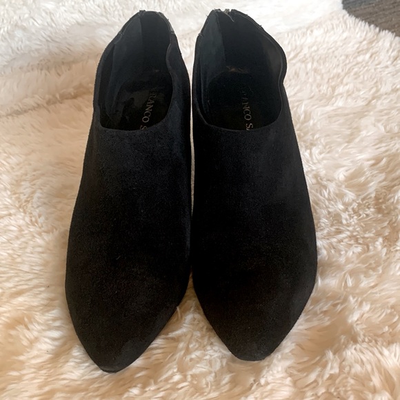Franco Sarto | Shoes | Franco Sarto Backzip Shooties Black Suede And ...